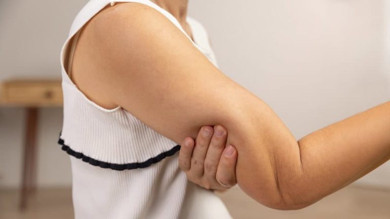 Easy Ways to Assess Body Fat Distribution | Seniors Guide