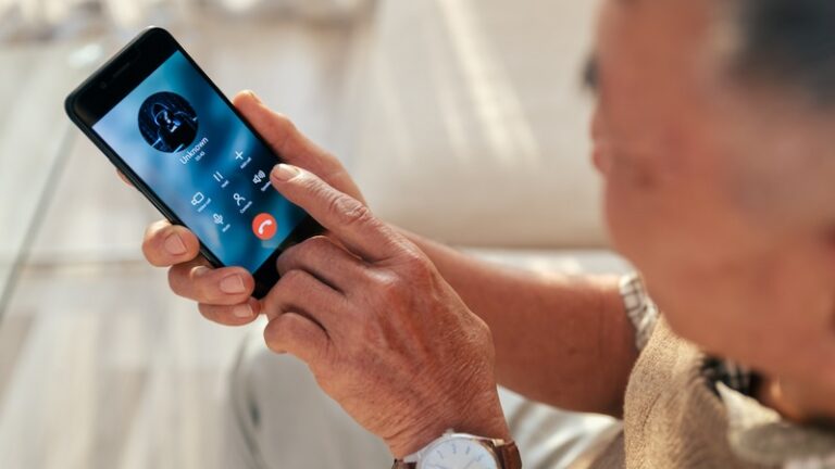 Beware of Scams That Target Older Adults | Seniors Guide